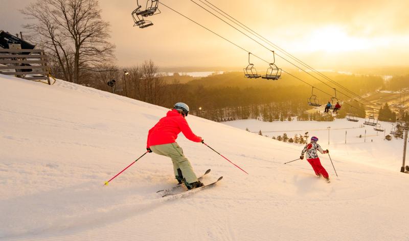 Skiing & Snowboarding | Crystal Mountain Michigan